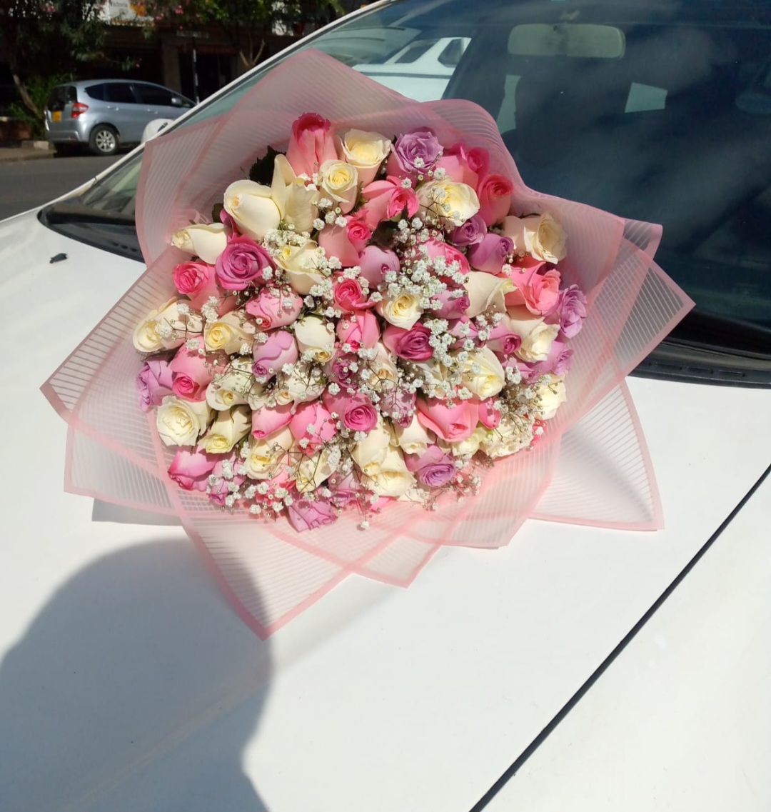 60 ROSES BOUQUET - Prestige Flowers